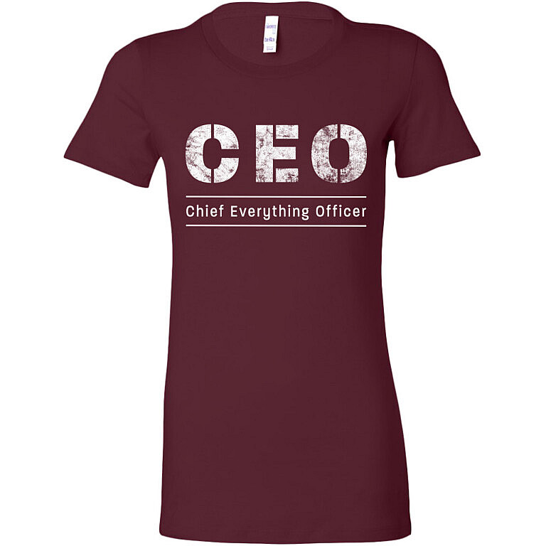 CEO T-Shirt: Chief Everything Officer - Smart Foxes